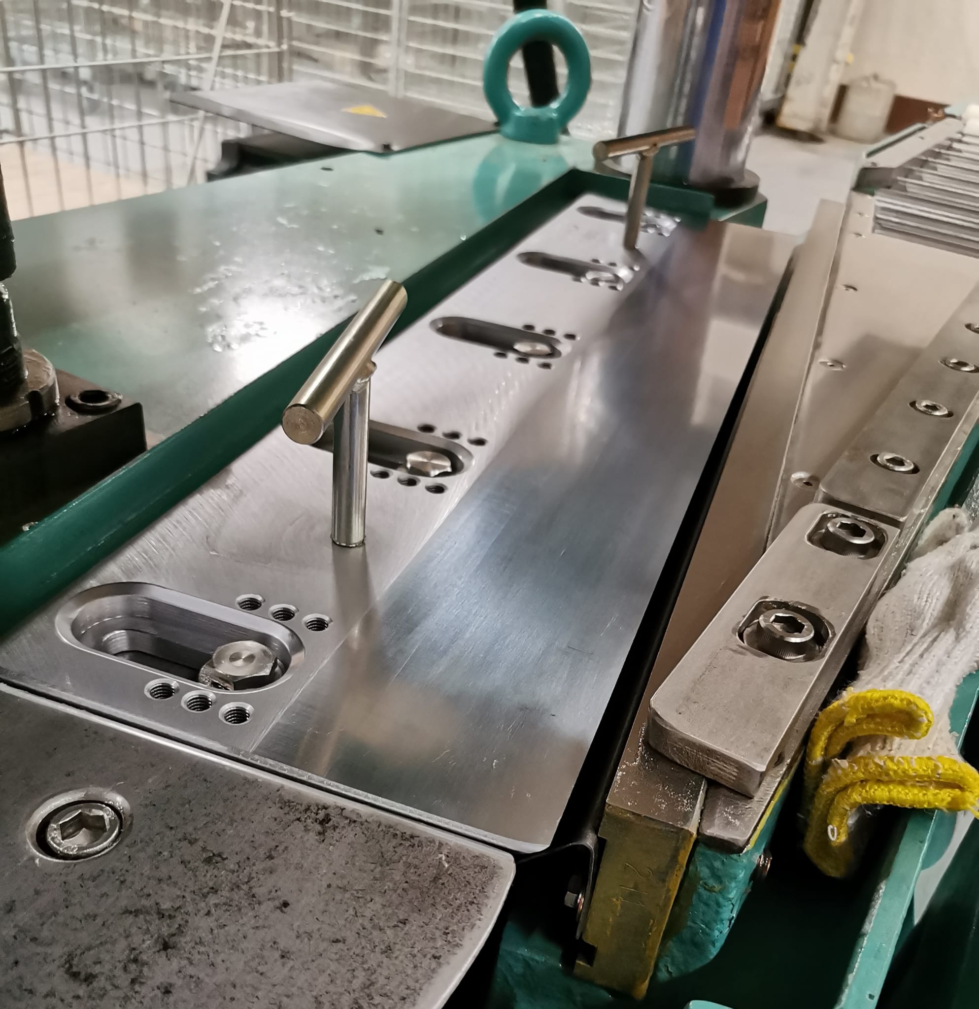 Knife grinder vor exelent sharpness